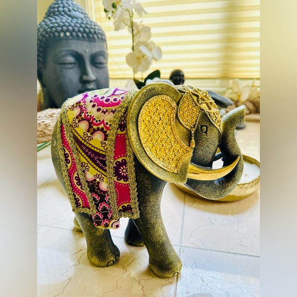 Art | Elephant Statue Lucky Feng Shui Green Elephant Statue Sculpture ...